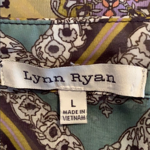 Lynn Ryan | Tops | Lynn Ryan Top Sz L | Poshmark